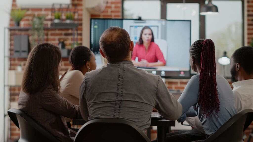 Embracing the Flexibility of VoIP Phone Systems | KT Connections ...